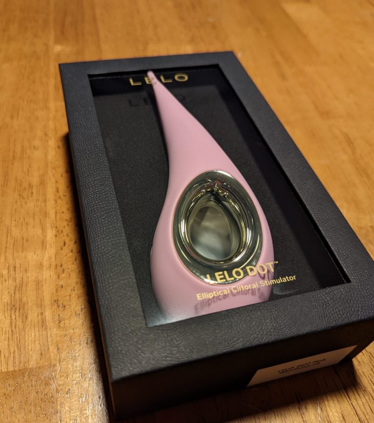 Lelo Dot Review: Small And Mighty | Elia Winters